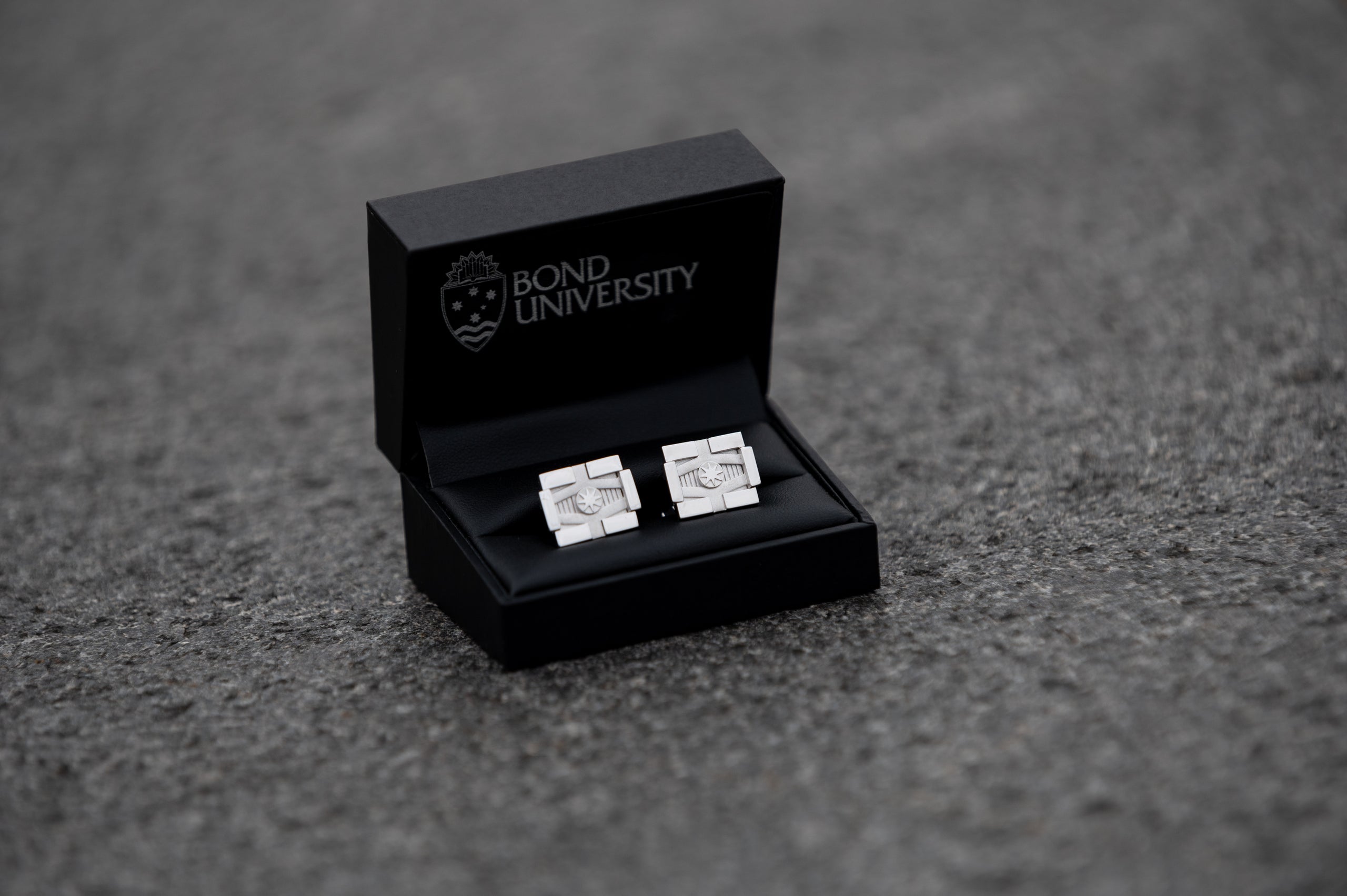 Gifts | Bond University Merchandise Store